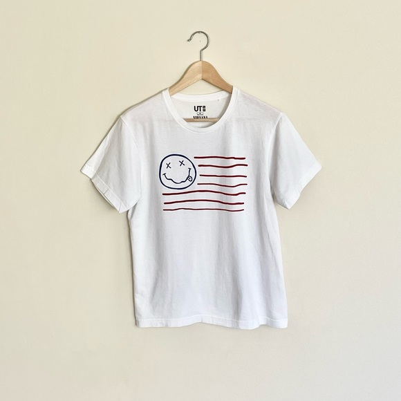 Uniqlo | Shirts | Rare Uniqlo X Nirvana Smiley Logo Flag Graphic White ...